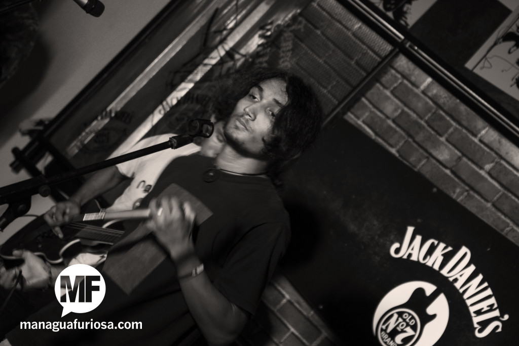 Nadsat: música sin esquemas – Furiaca.com